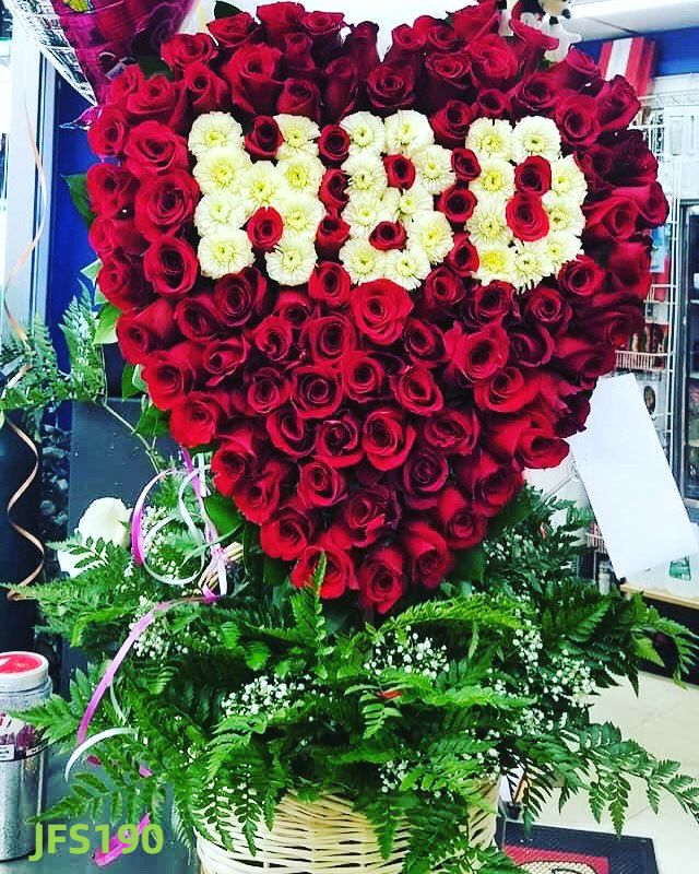 Huge Red Love – Jardin Flower Shop